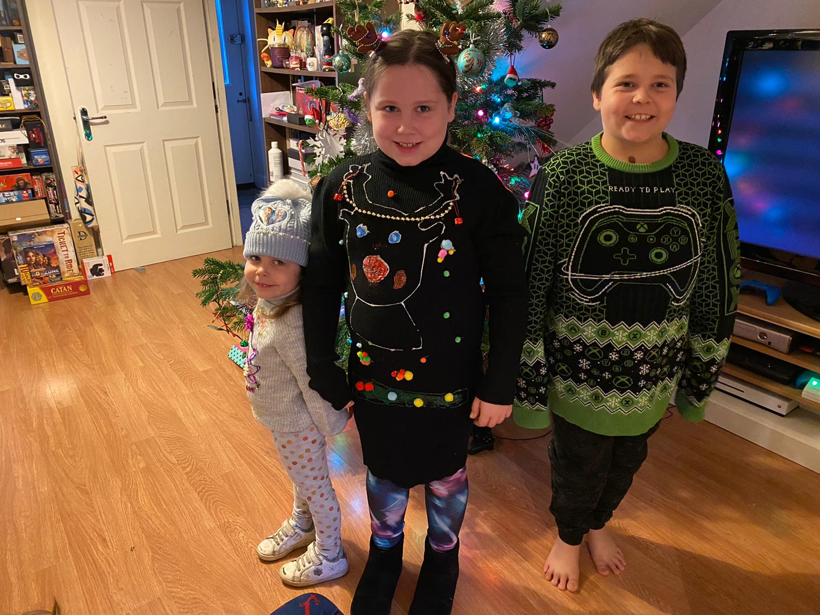 DIY Christmas Jumper | Crafts ⋆ Jupiter & Dann