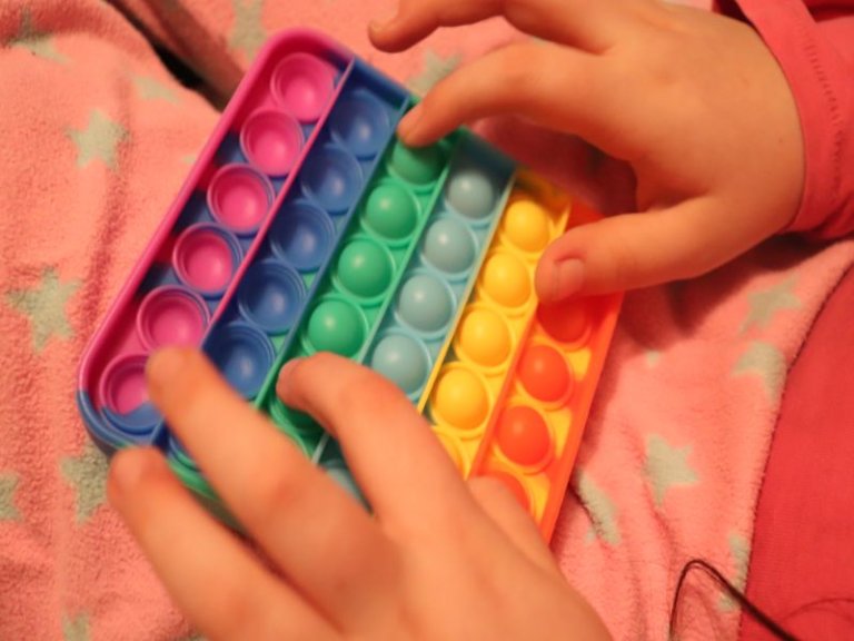 Push Popper Fidget Toy | Review ⋆ Jupiter & Dann