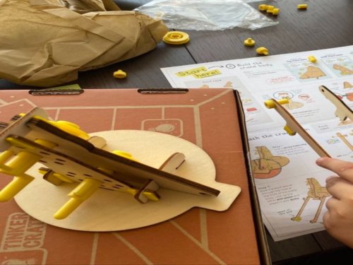 KiwiCo Tinker Crate - Crane & Pulley | Review ⋆ Jupiter & Dann