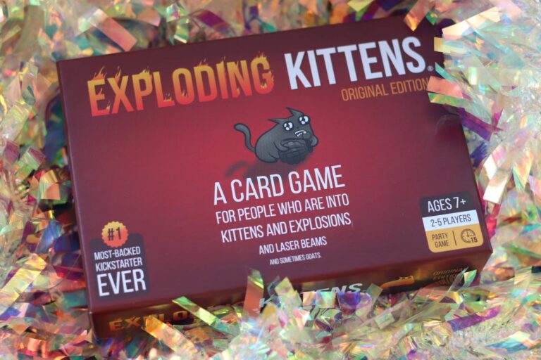 Exploding Kittens - Easy, Luck-Based Card Game ⋆ Jupiter & Dann