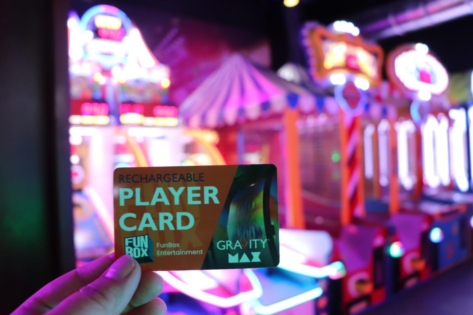 Playing Arcade Games at Gravity Max Stratford ⋆ Jupiter & Dann