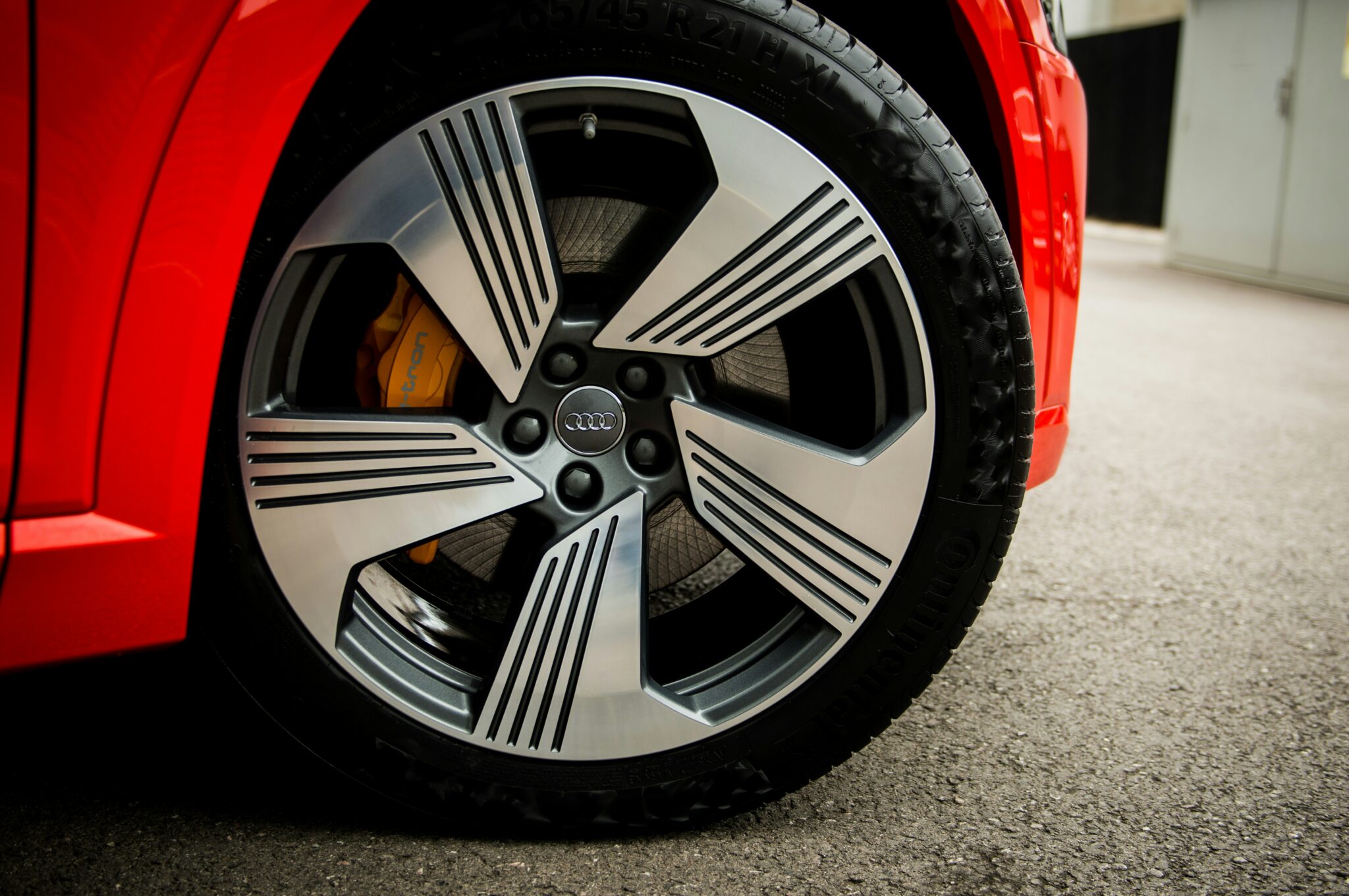 Alloy Wheel Trends That Are Taking Over the Roads in 2025 ⋆ Jupiter & Dann